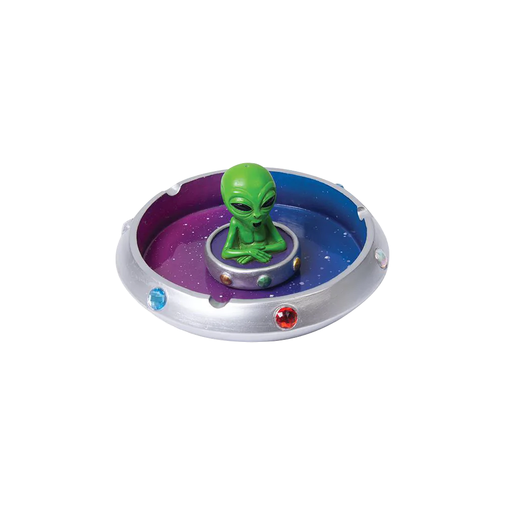 Alien in Flying Saucer Ashtray – DankGeek
